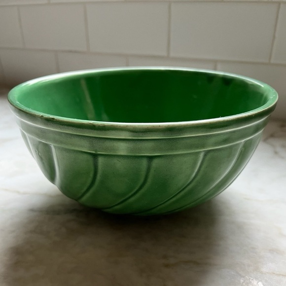 Vintage | Kitchen | Early Mcm Green Swirl Crock Pottery 8 Mixing Bowl ...